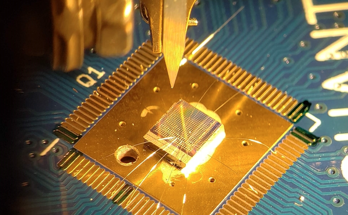 The widely anticipated quantum internet breakthrough is finally here ...